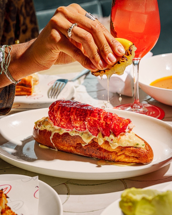 Seabird Rooftop Restaurant in Southwark | The Hoxton, Southwark