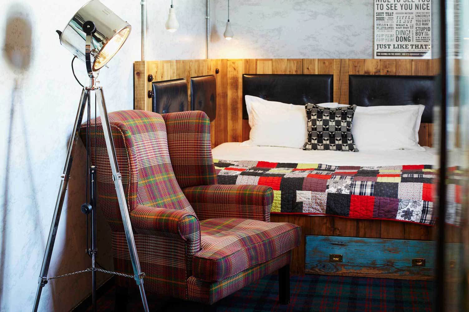 Book Hotel Rooms in Shoreditch | The Hoxton, Shoreditch
