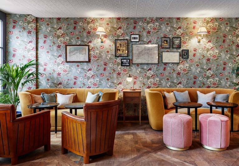 Jacques' Bar | The Hoxton, Paris