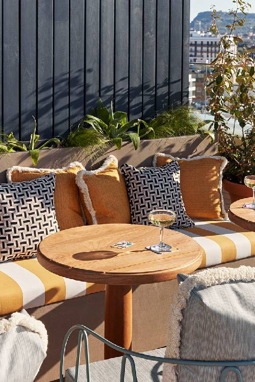 Tope Barcelona Restaurant | The Hoxton, Poblenou