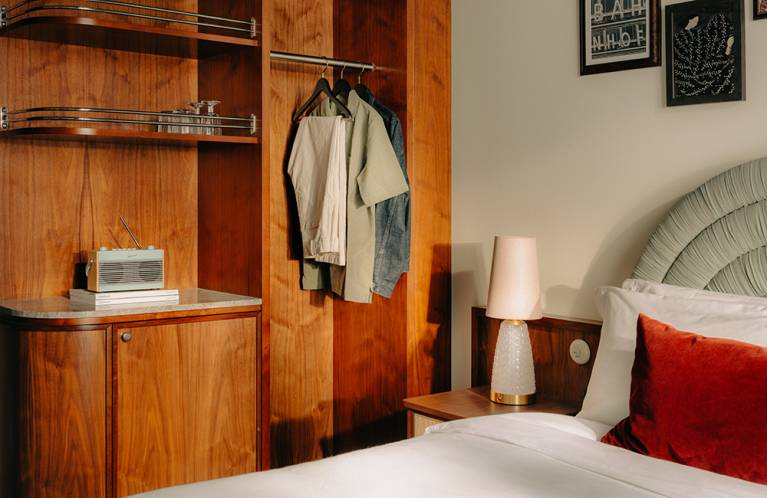 Book Hotel Rooms in Vienna | The Hoxton, Vienna