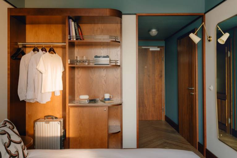 Book Hotel Rooms in Vienna | The Hoxton, Vienna