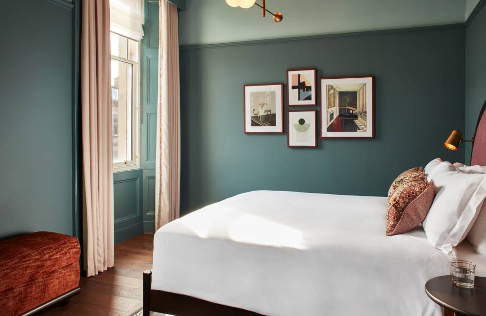 Book Hotel Rooms in Edinburgh | The Hoxton Hotel, Edinburgh